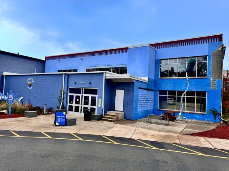 Discover Why Families Can’t Get Enough of Lansing's Impression 5 ...