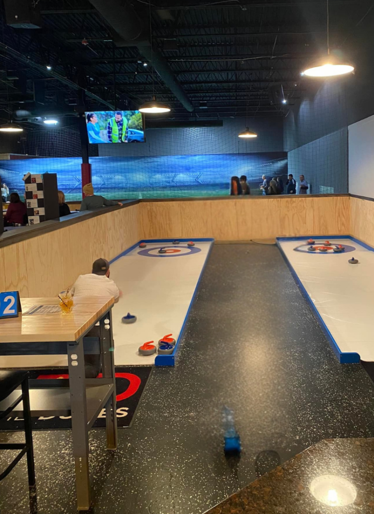 Michigan's Coolest Hangouts: Your Guide to Curling Bars
