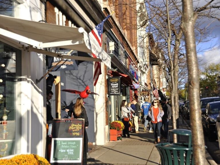 30 Amazing Things to Do in Petoskey MI for Summer, Spring & Fall